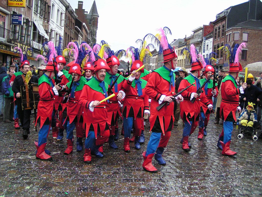 Le Carnaval de Binche et ses Gilles - Vivre à Bruxelles
